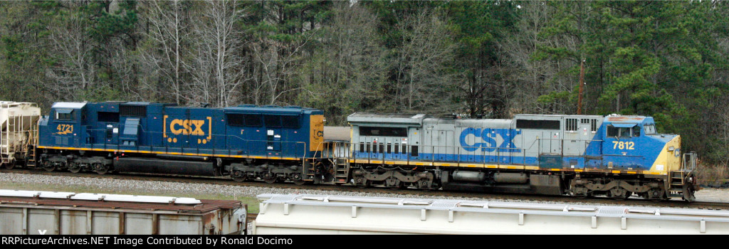 CSX 7812 CSX 4721